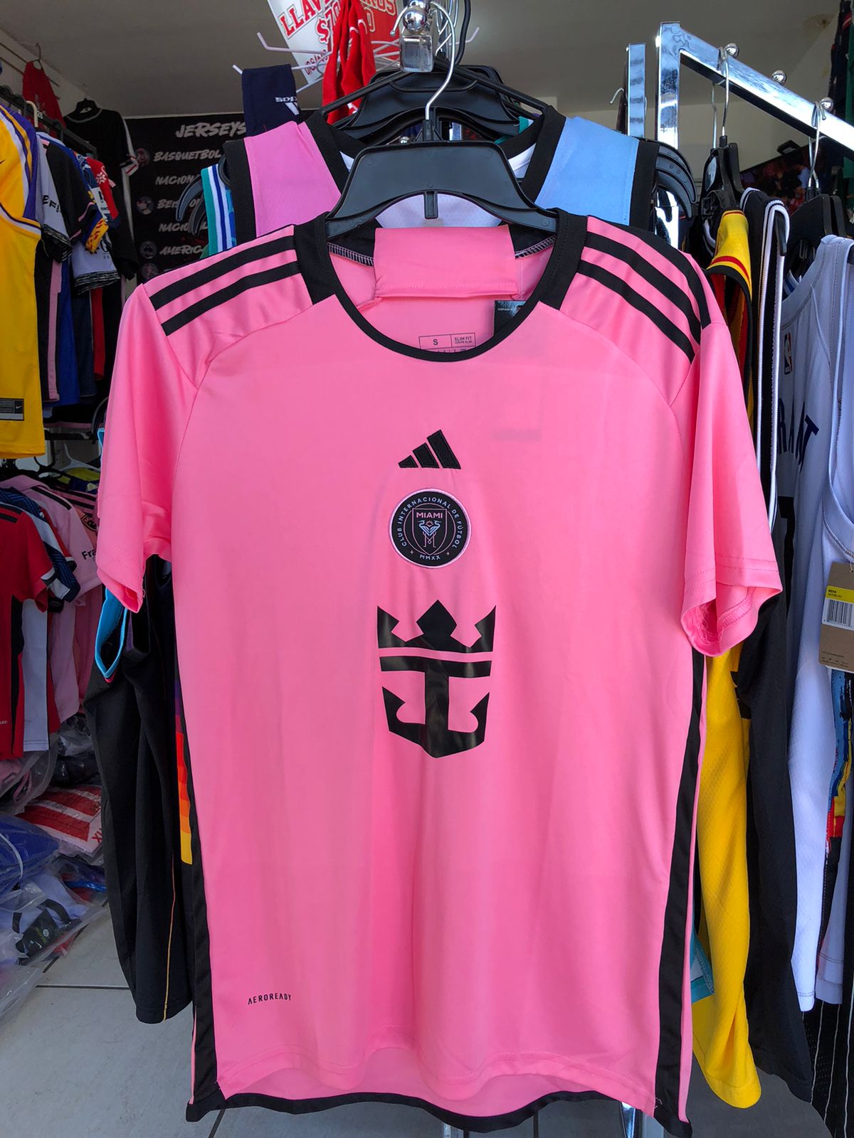 UNIFORME INTER DE MIAMI ROSA 24/25 – URBANO JERSEYS